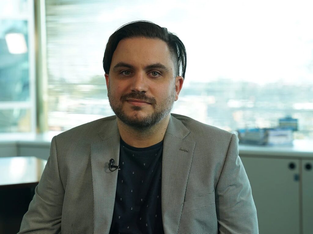 El bloque de Milei en la Legislatura propuso construir una nueva cárcel ...